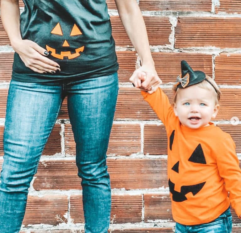 Boo! 50+ Fun Ways to Announce Your Pregnancy on Halloween