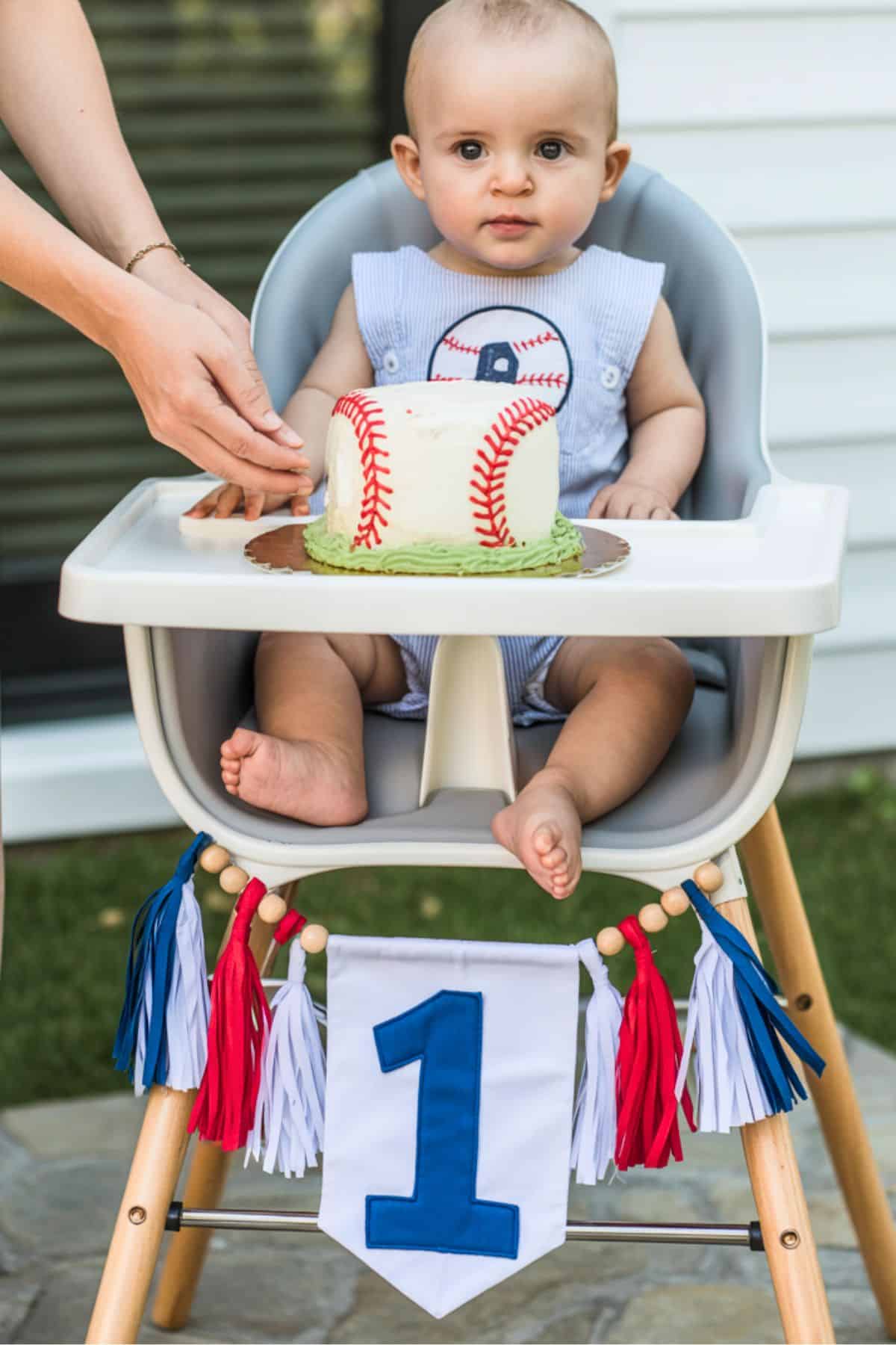 "Rookie of the Year" Baseball-Themed First Birthday Party for Your ...