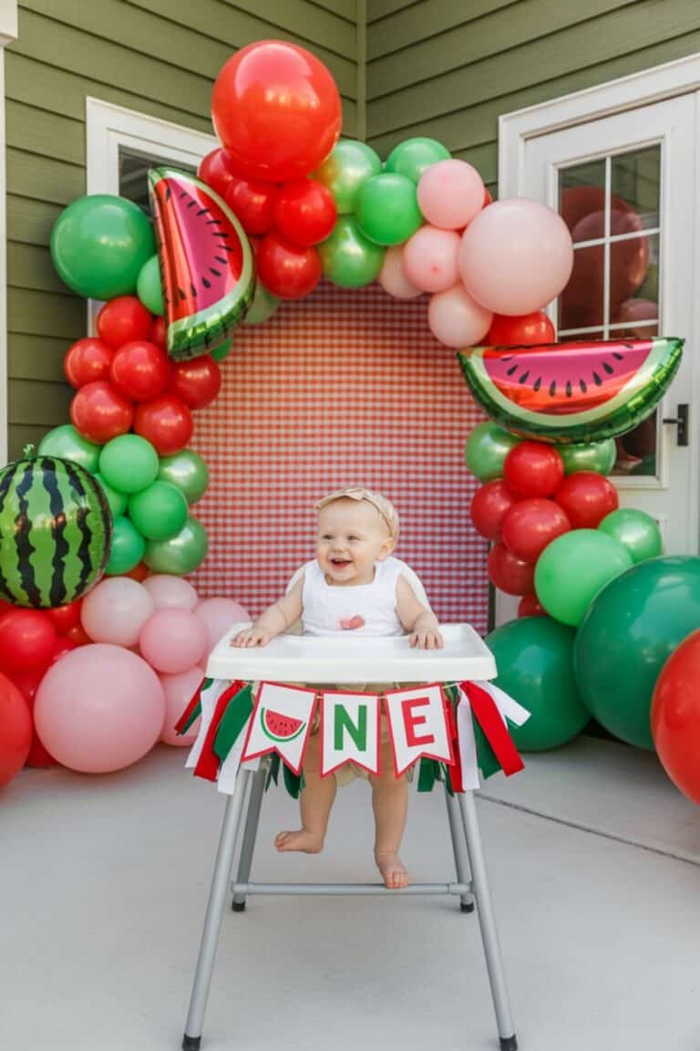 50 Cute First Birthday Girl Ideas for Party Themes, Decor + Cake ...